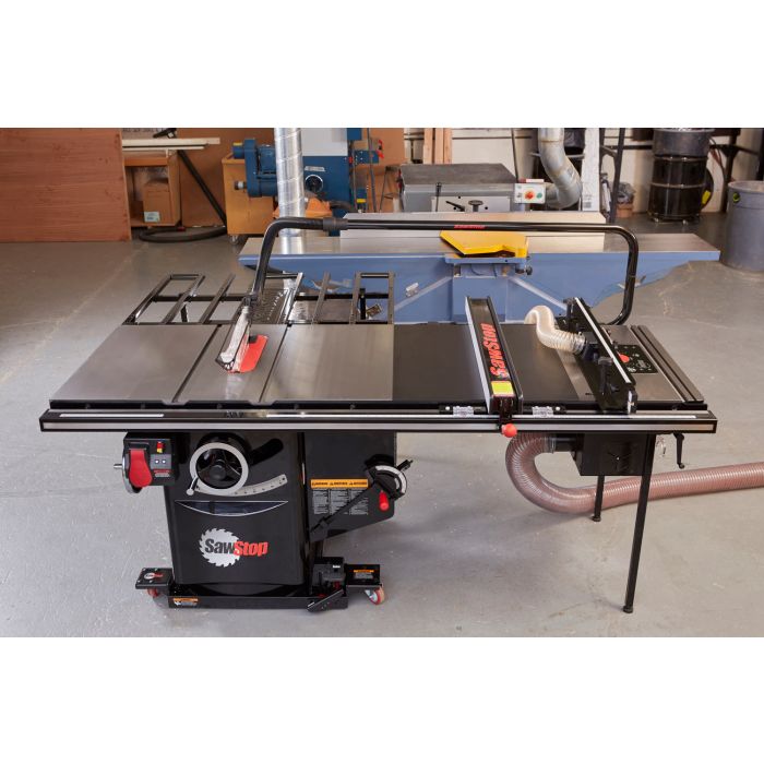 Industrial cabinet saw store
